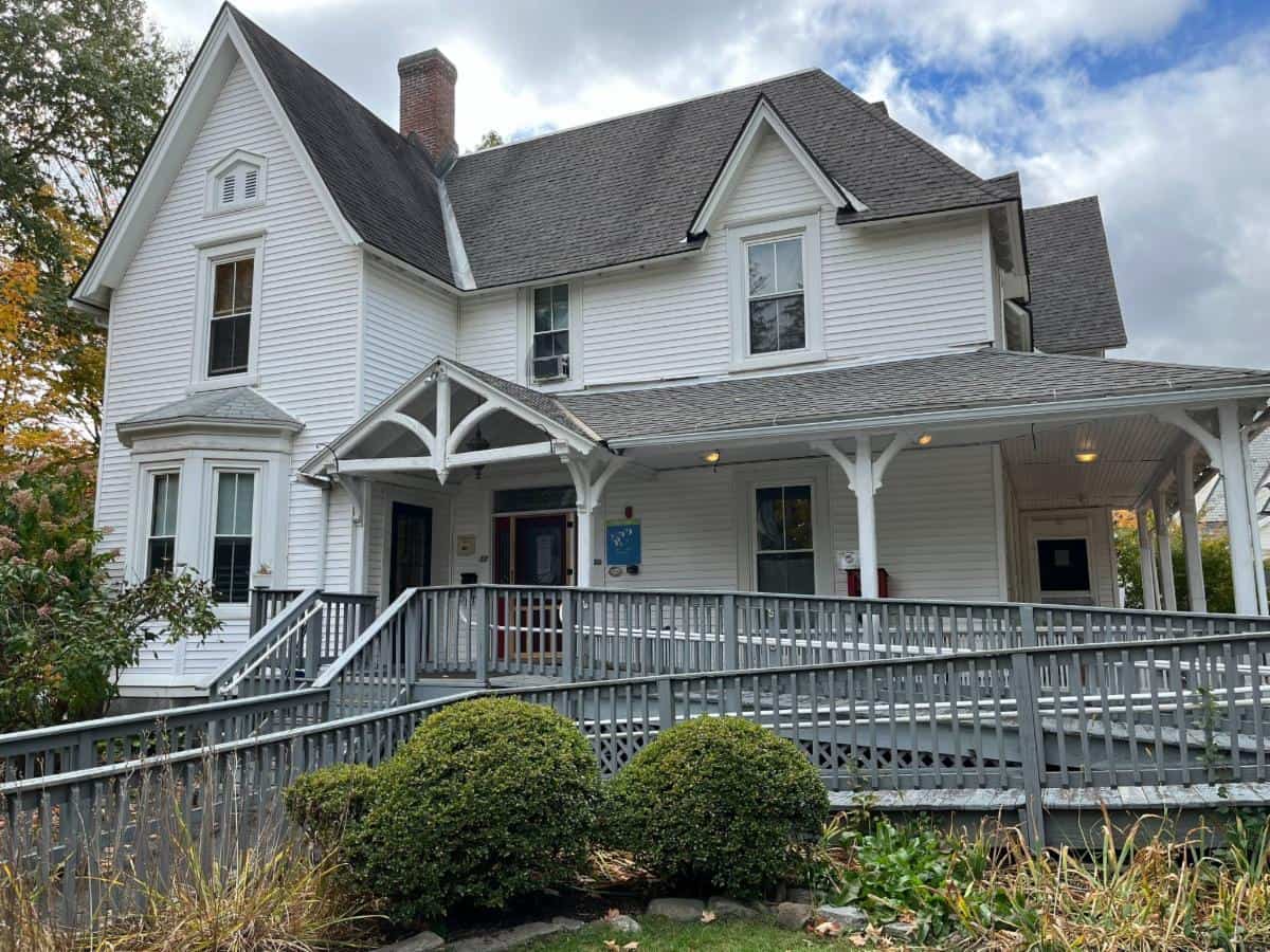 Jessie’s House: Providing Shelter, Support, and Resources | CHD